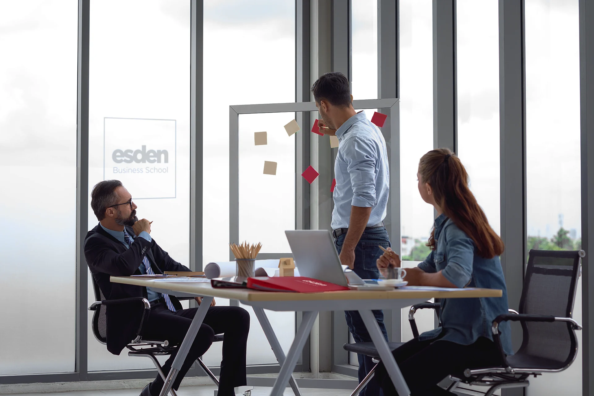 Master en Project Management | Esden Business School